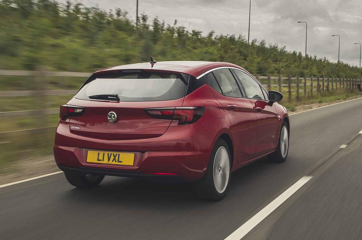 Vauxhall Astra Review (2022) | Autocar