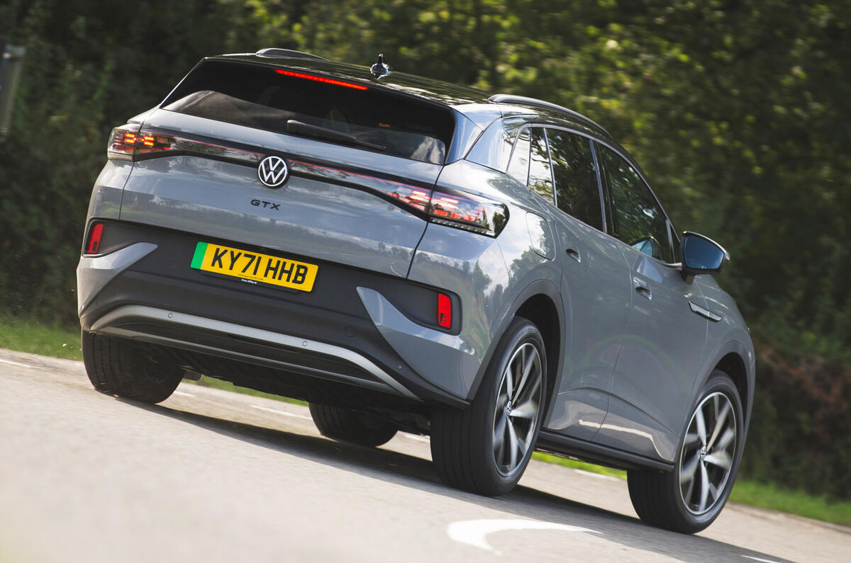 Volkswagen ID 4 GTX Review 2025, Price & Specs | Autocar