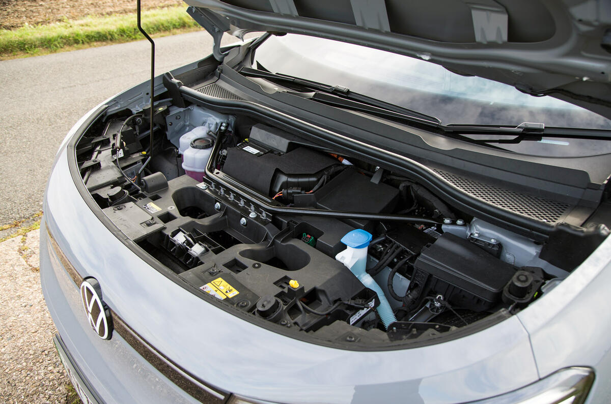 Volkswagen ID 4 GTX Review 2025, Price & Specs | Autocar