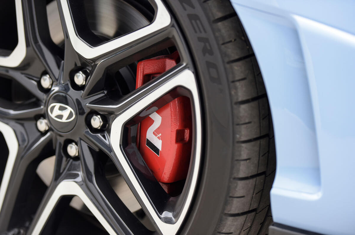 Hyundai Veloster N Review (2021) | Autocar