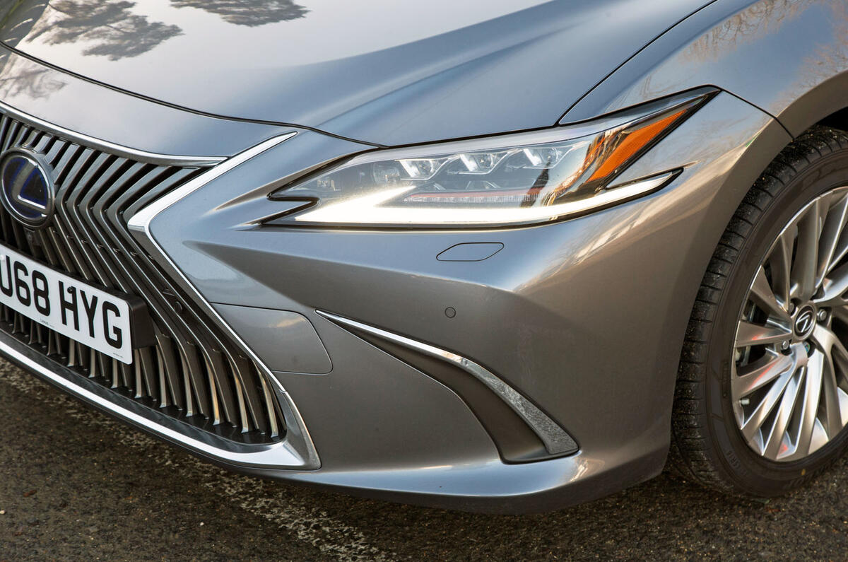 Lexus ES Review (2022) | Autocar