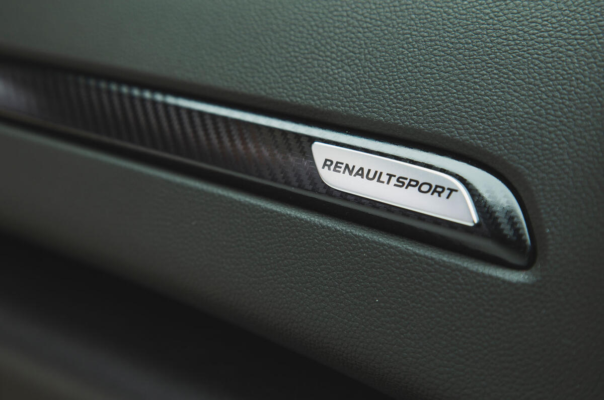 Renault Megane RS Trophy-R (2019-2021) Review 2025, Price & Specs | Autocar