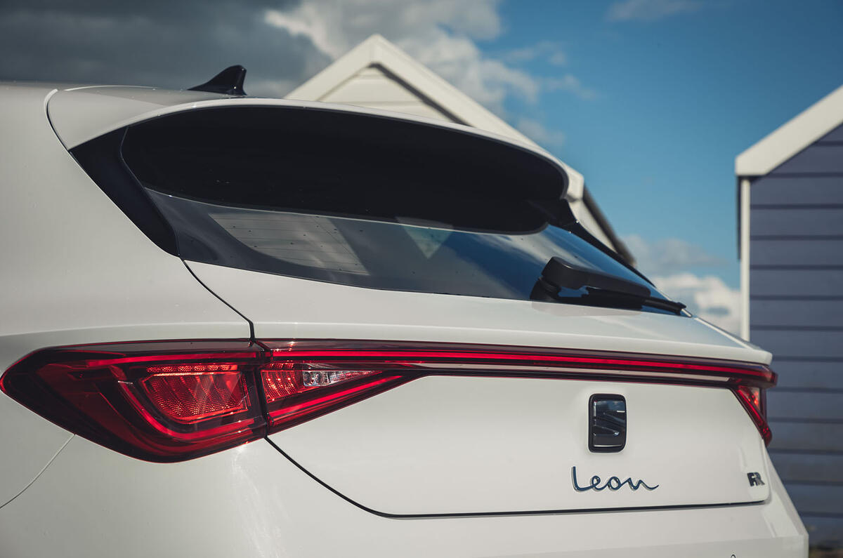 Seat Leon Review 2025, Price & Specs | Autocar