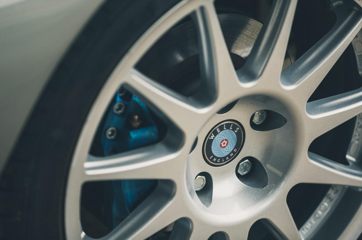 Wells Vertige Review 2025, Price & Specs | Autocar