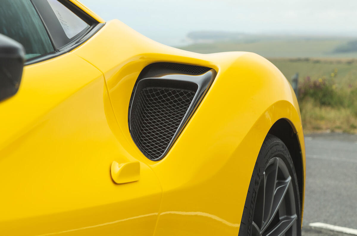 Ferrari 488 Pista 2018-2020 Review (2022) | Autocar