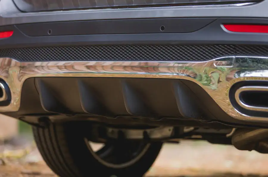 Mercedes-Benz GLB Review 2025, Price & Specs | Autocar