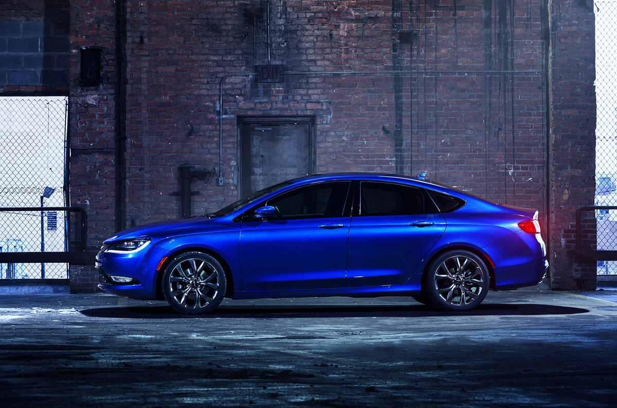 Chrysler 200 revealed in Detroit | Autocar