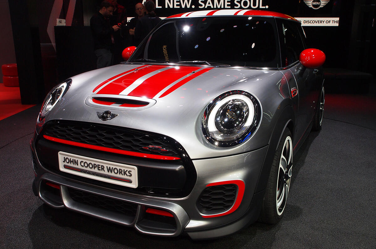 BMW targets smaller range for fourth-generation Mini | Autocar