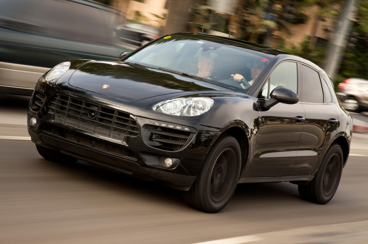 New Porsche Macan 4x4 - first ride