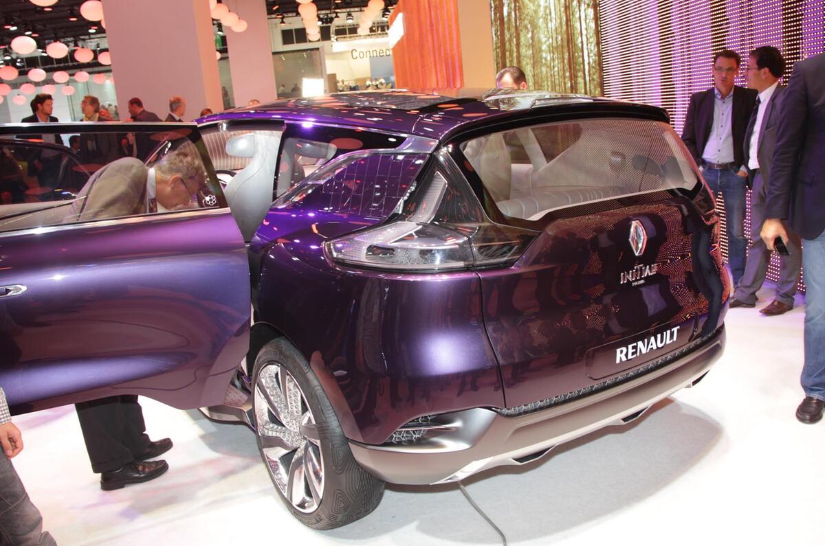 Renault Initiale Paris concept shown | Autocar