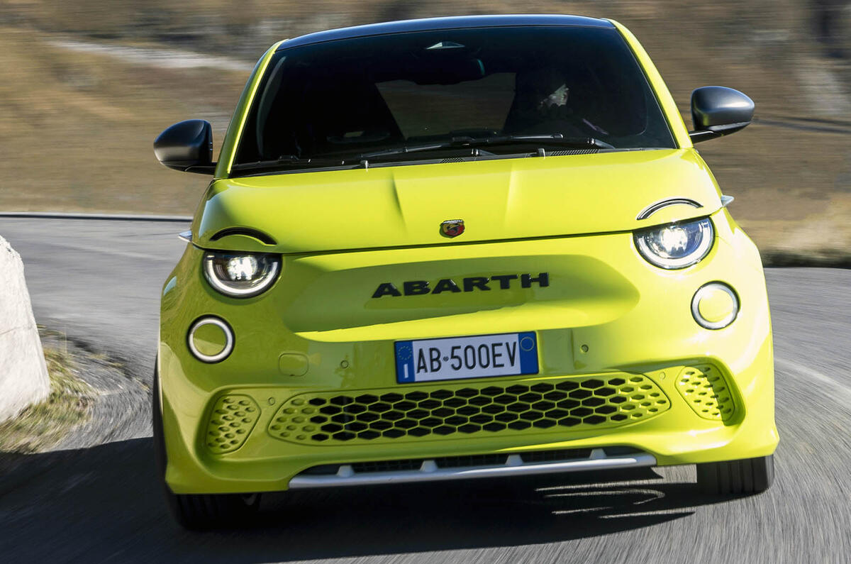 Abarth 500e Review (2023) | Autocar