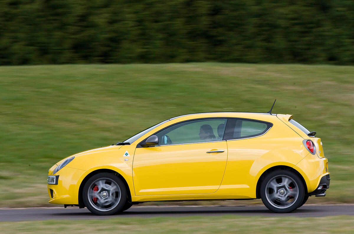 Alfa Romeo Mito Cloverleaf 2010-2011