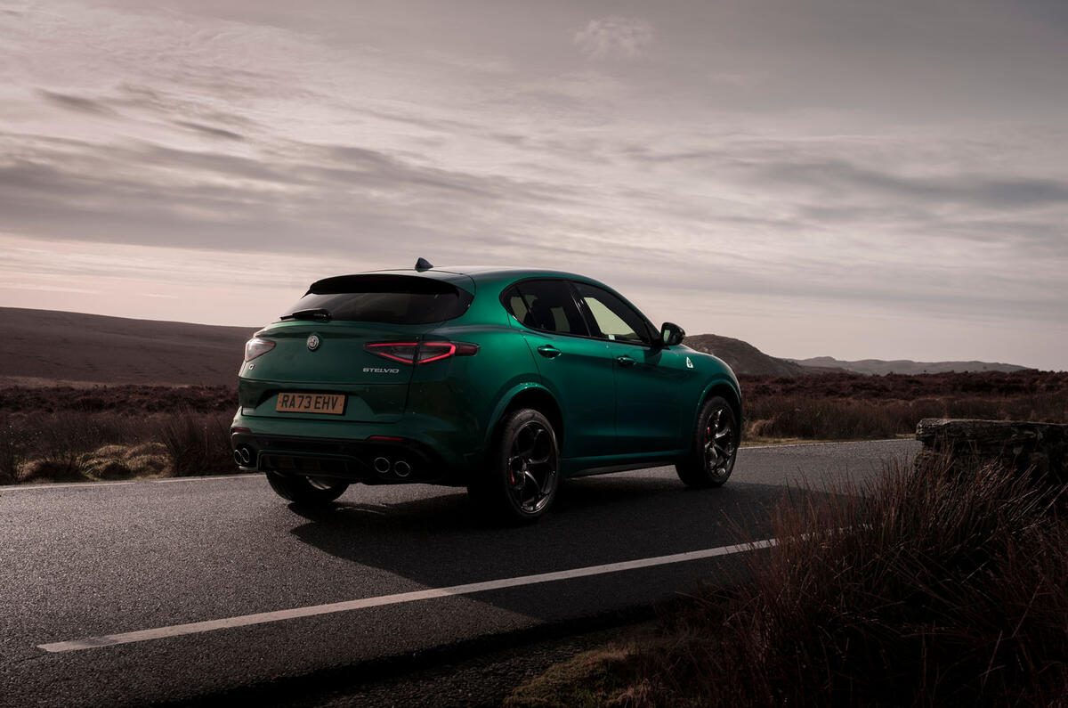Alfa Romeo Stelvio Quadrifoglio Review 2025, Price & Specs | Autocar