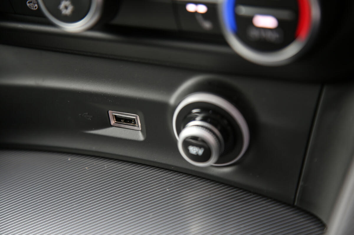 Alfa Romeo Stelvio Review (2023) | Autocar