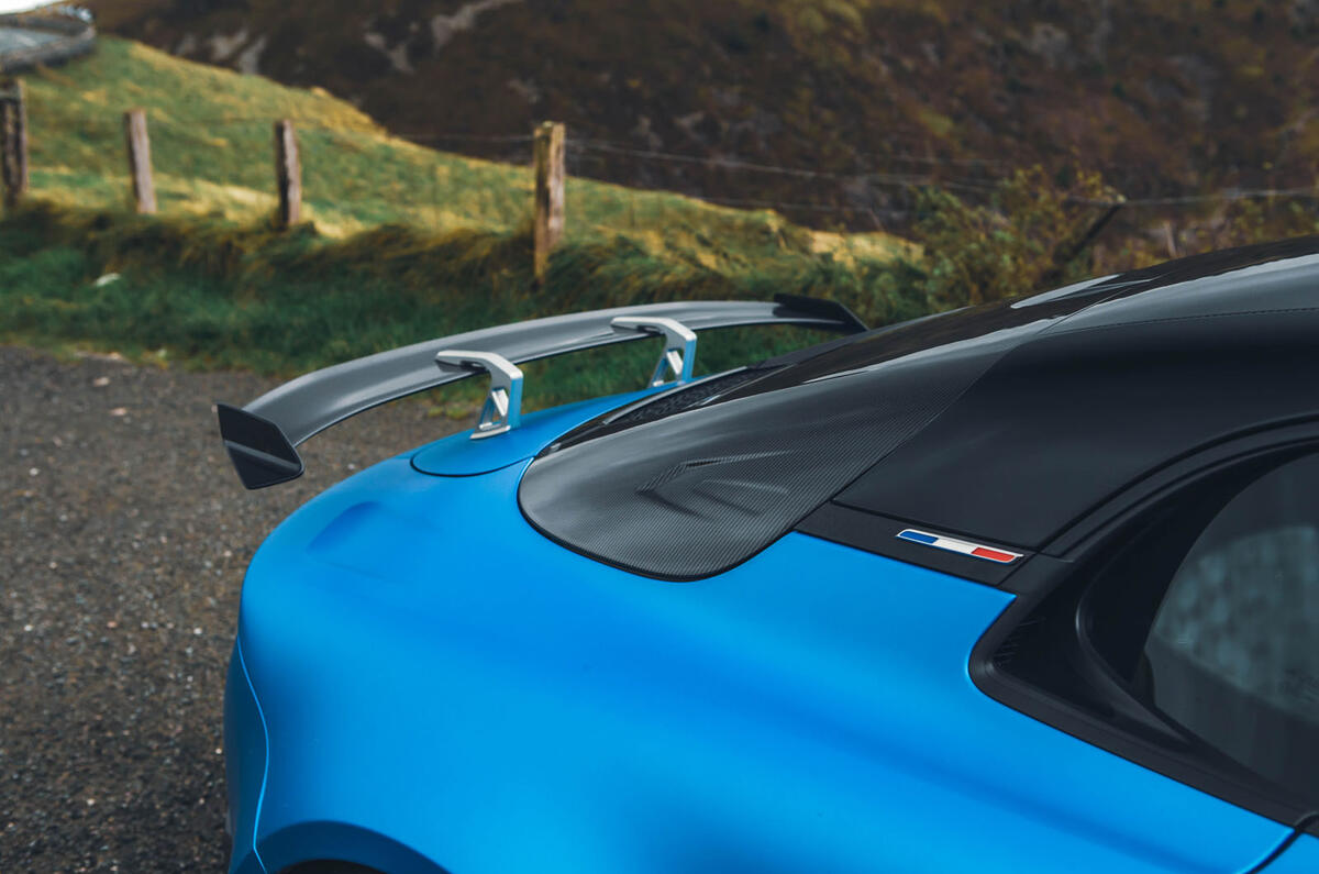 Alpine A110 R Review 2025, Price & Specs | Autocar