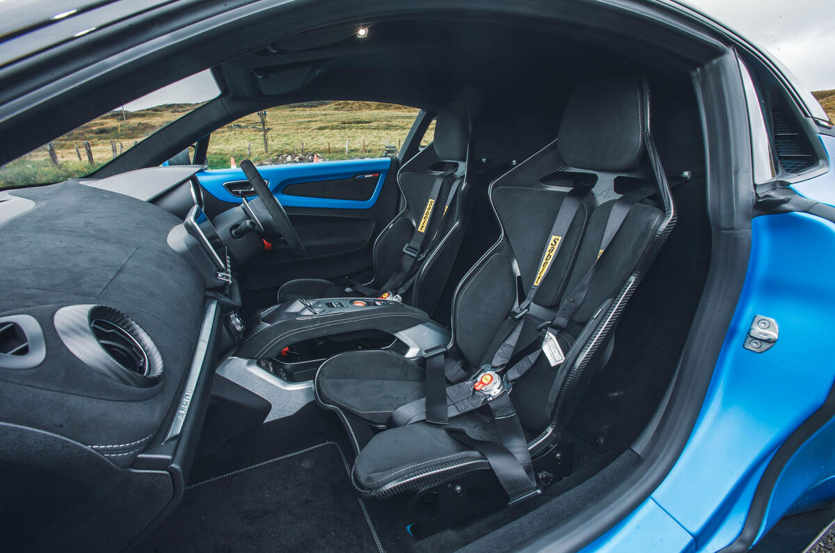 Alpine A110 R Review 2025, Price & Specs | Autocar
