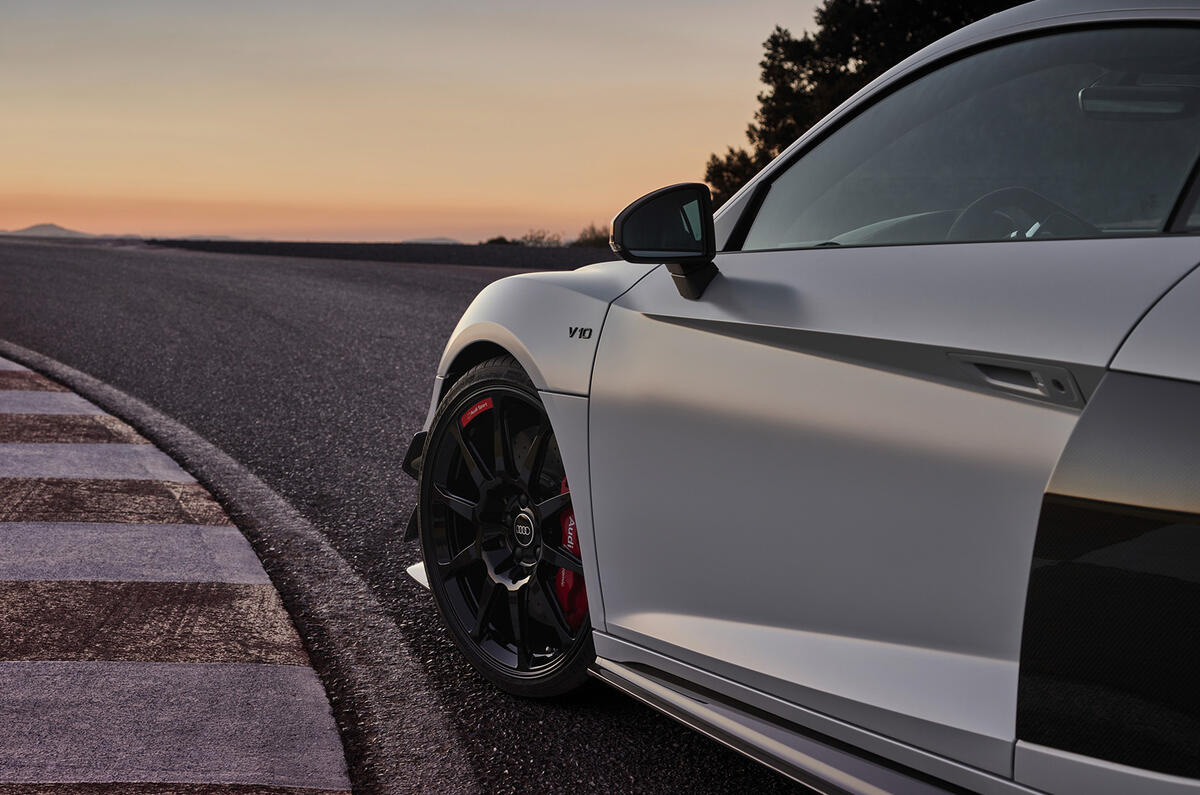 Audi R8 GT RWD Review 2025, Price & Specs | Autocar