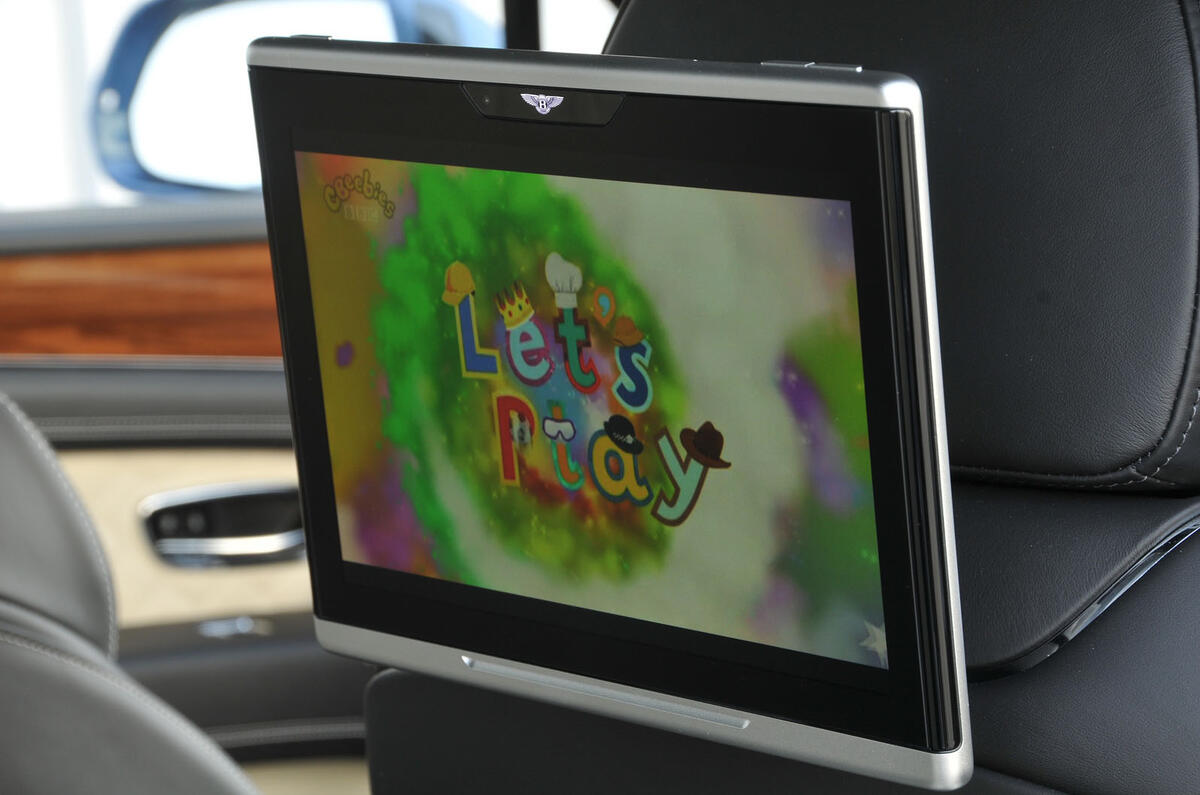 Bentley Bentayga Diesel 2016-2018 Review (2022) | Autocar