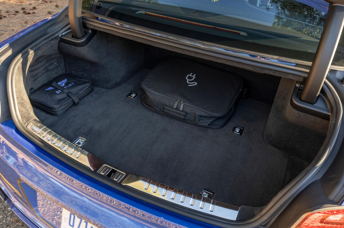 Bentley Flying Spur Speed Review 2025, Price & Specs | Autocar