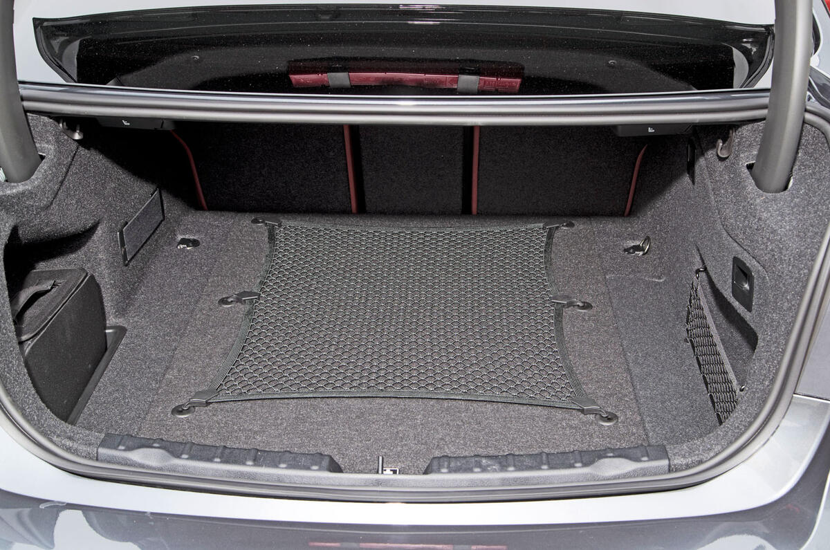 BMW 3-Series 330e iPerformance 2015-2018 Review (2022) | Autocar