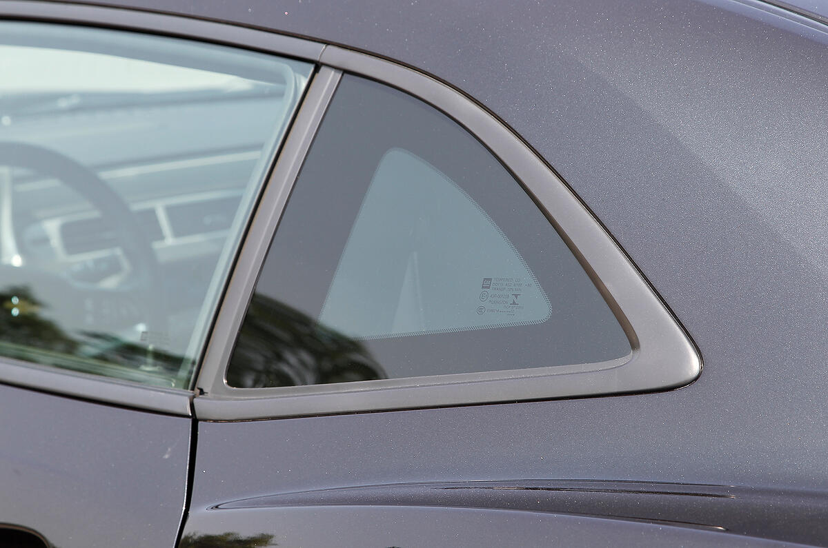 Chevrolet Camaro 2012-2015 Review (2022) | Autocar