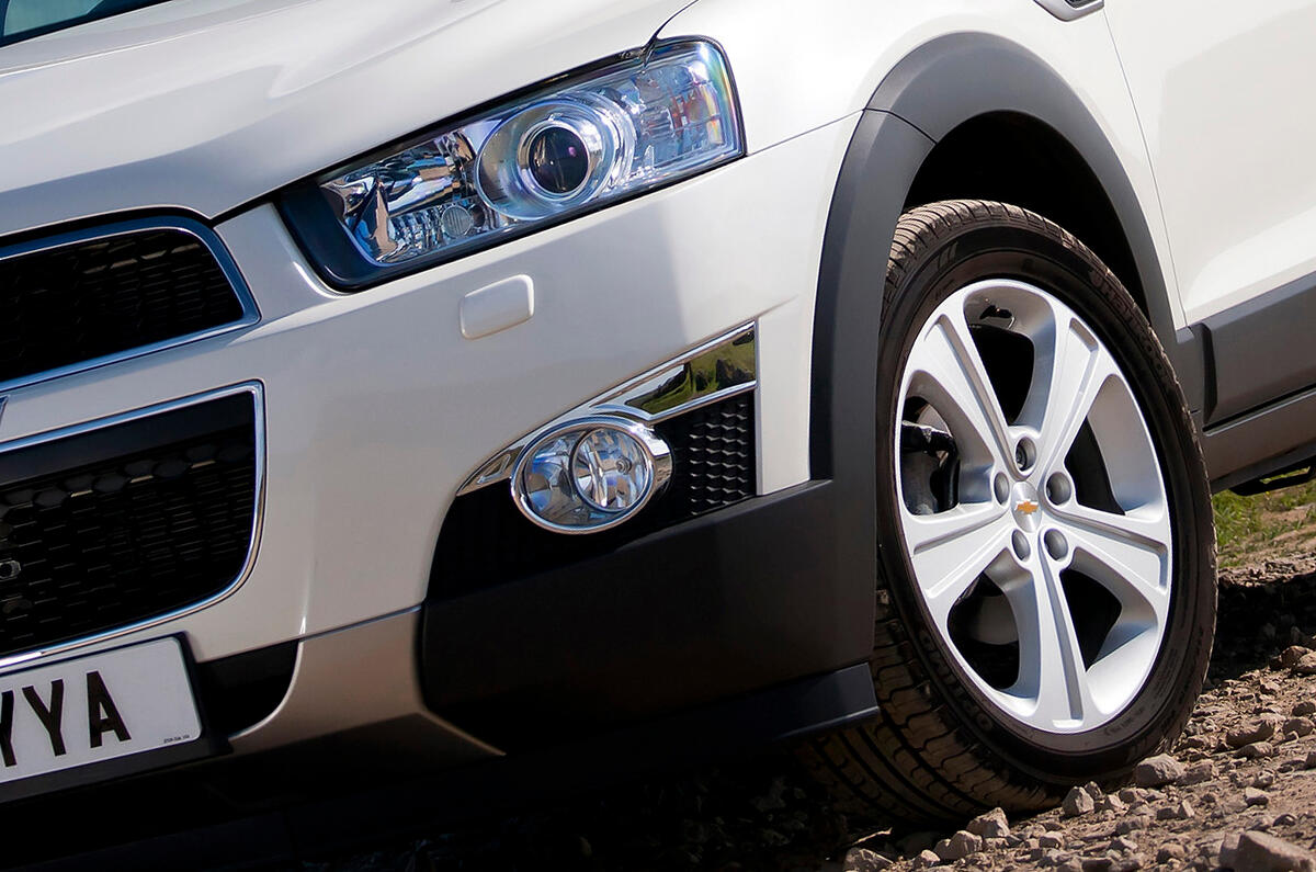Used Chevrolet Captiva 2007-2015 review | Autocar