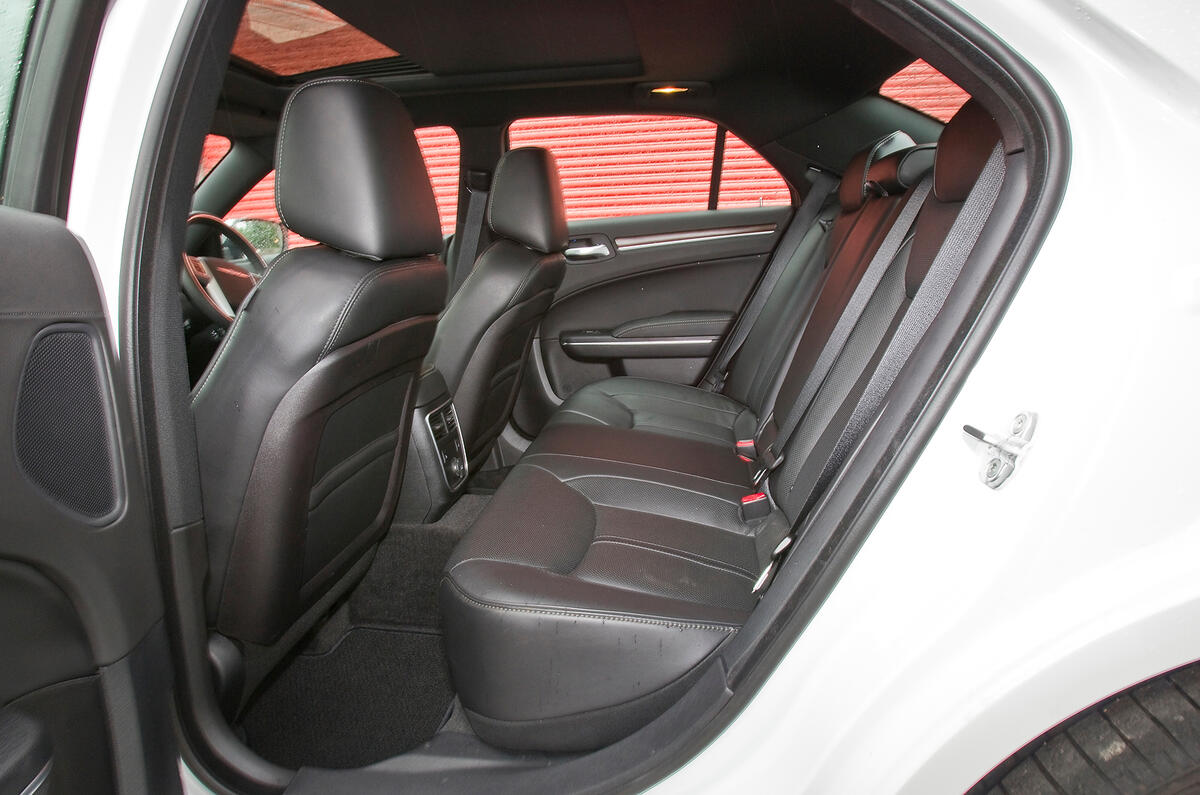 Chrysler 300C 2012-2015 Review (2022) | Autocar