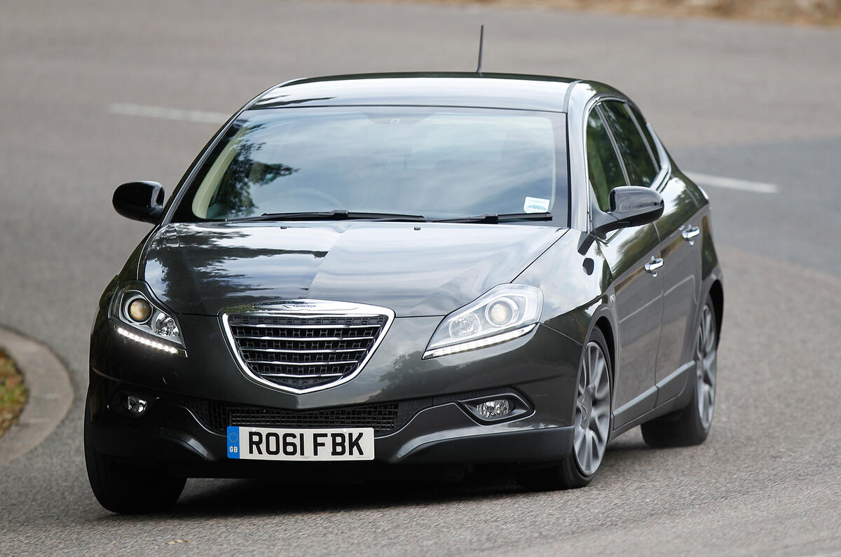 Chrysler Delta 2011-2013 Review (2021) | Autocar