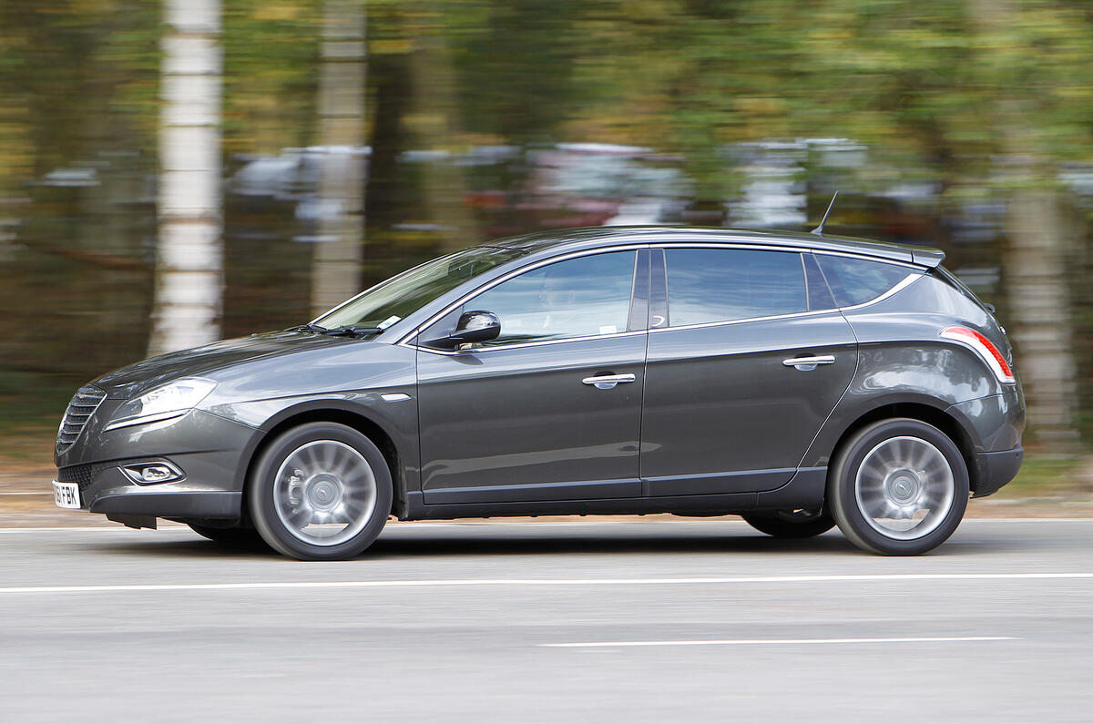 Used Chrysler Delta 2011-2013 review | Autocar