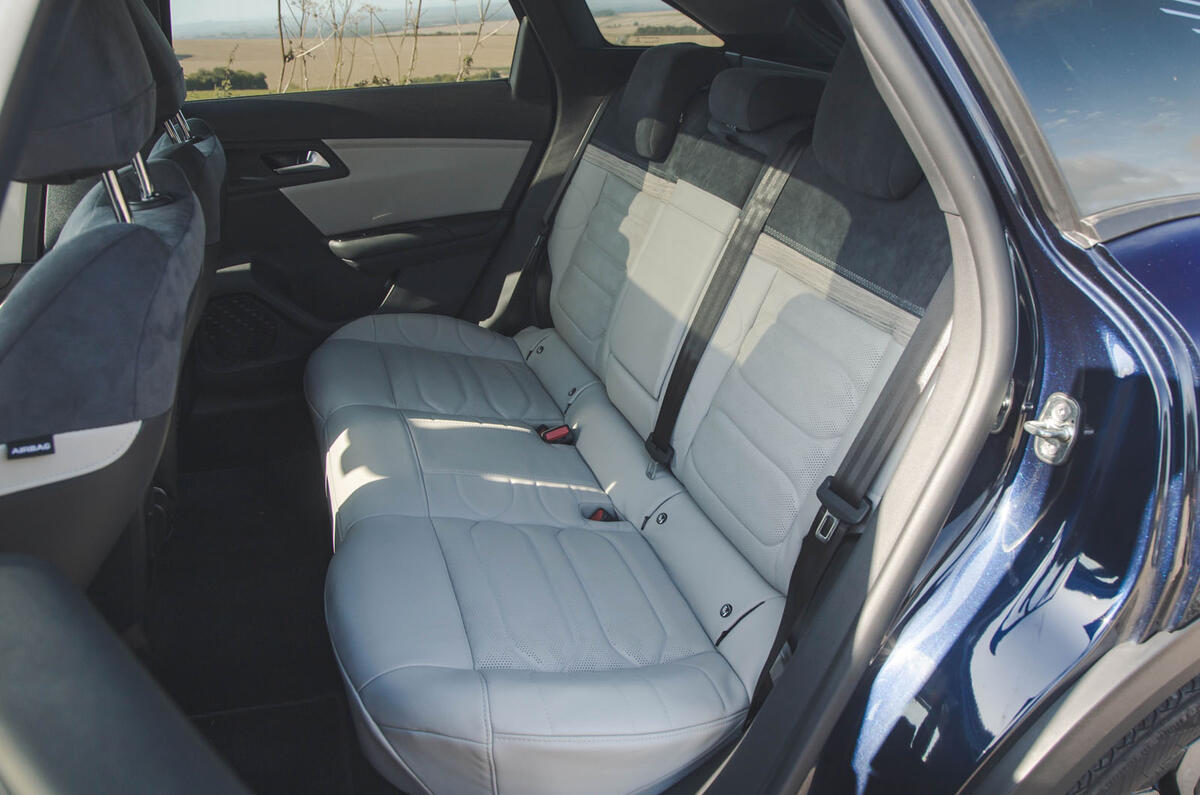 Citroen C5 X Review 2025, Price & Specs | Autocar