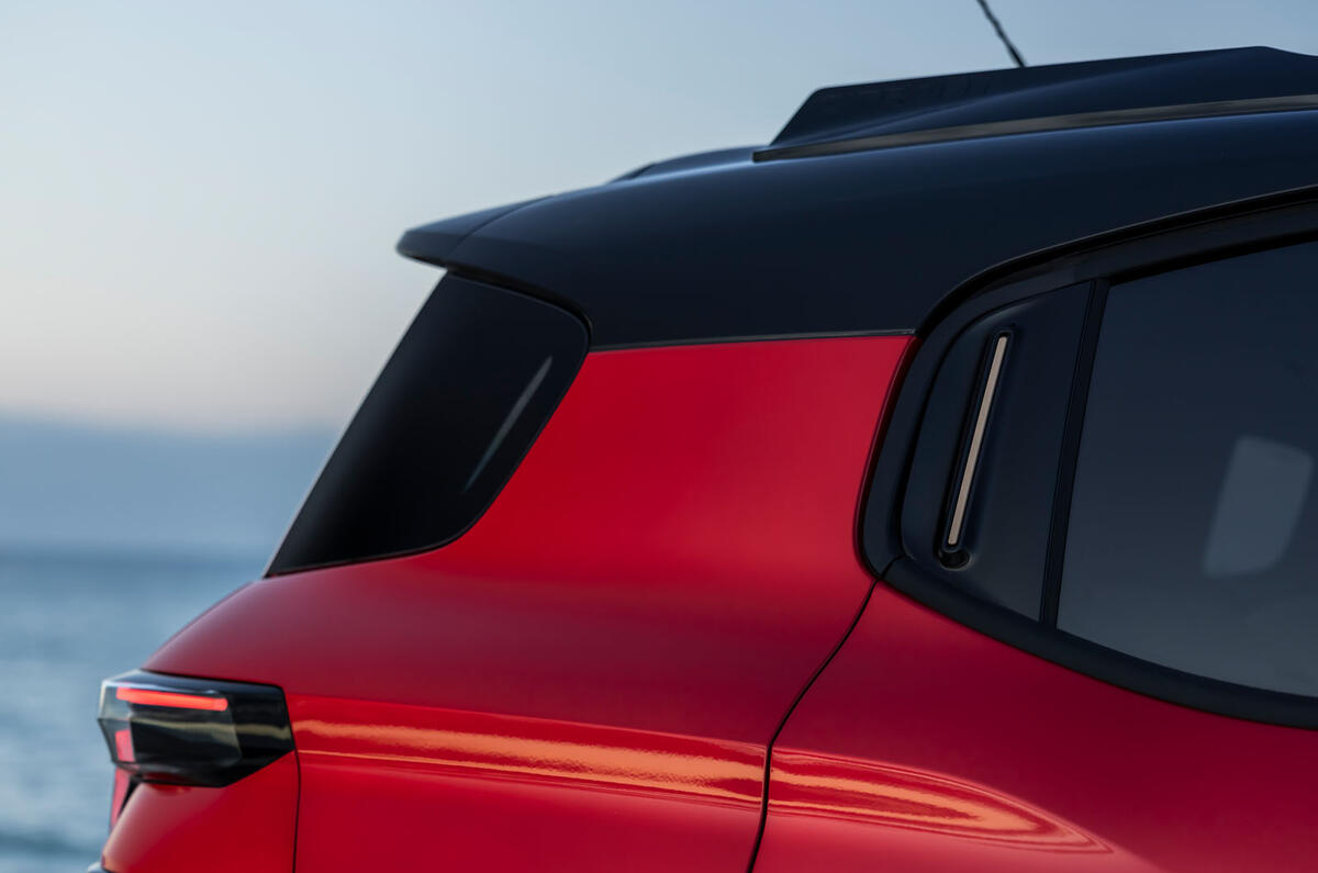 Citroen e-C3 Aircross Review 2025, Price & Specs | Autocar