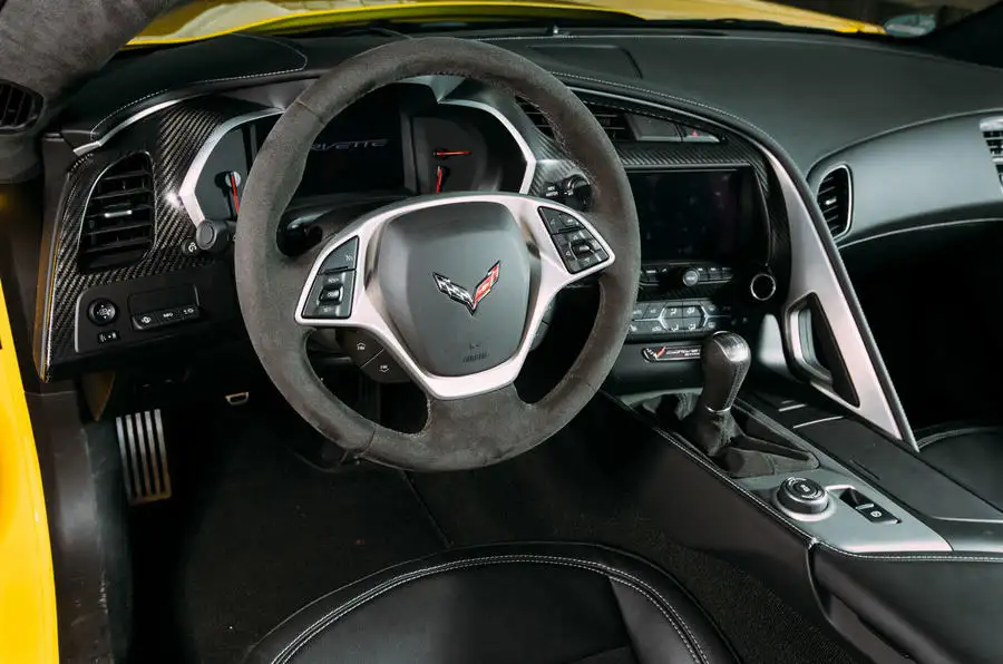Chevrolet Corvette C7 2014-2019 interior | Autocar