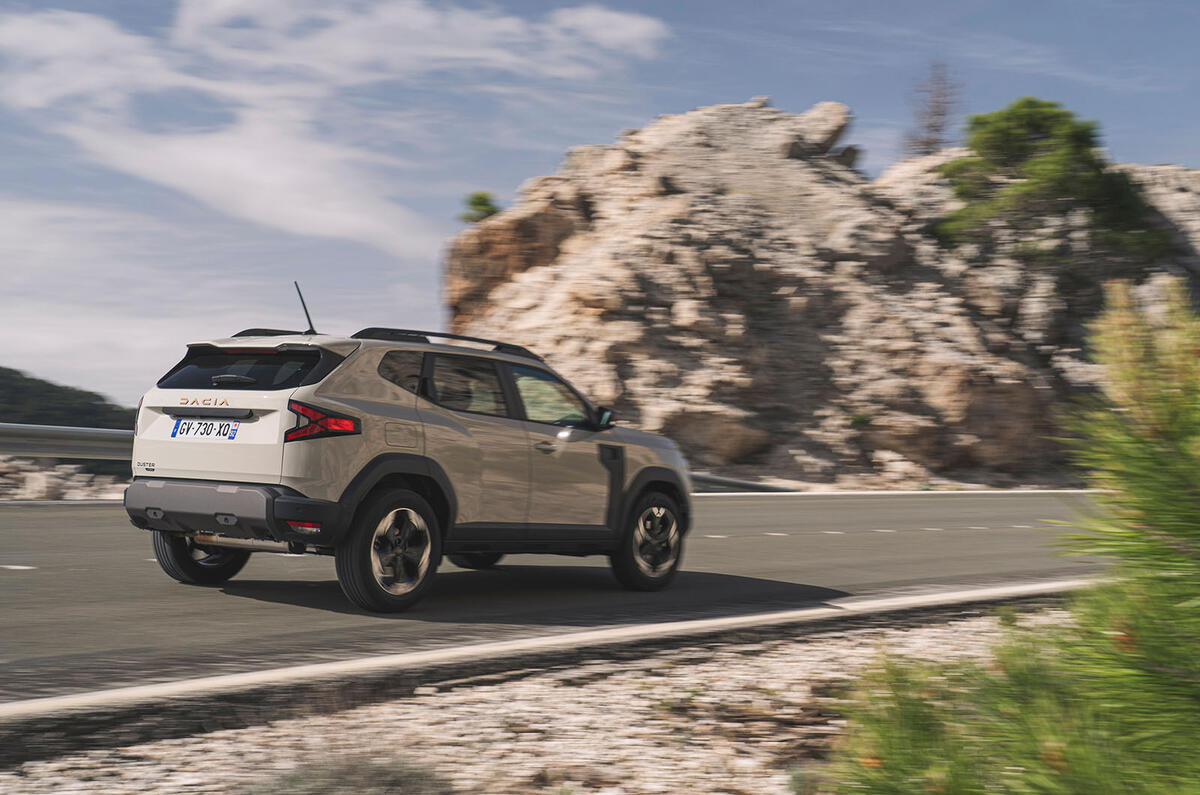 Dacia Duster Review 2024, Price & Specs | Autocar