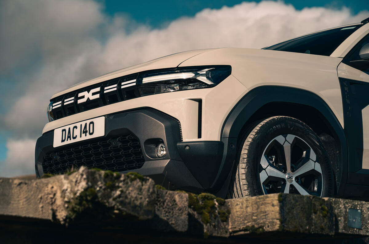 Dacia Duster - Authentic Roads