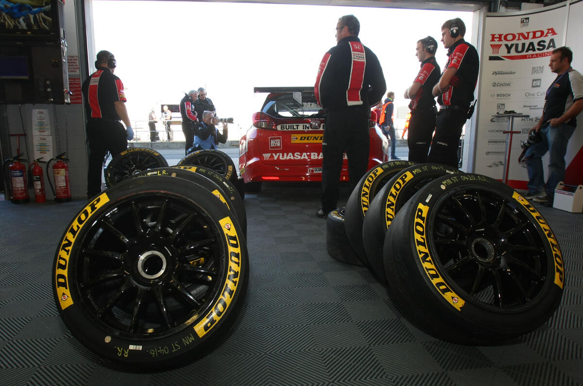 Driving the BTCC - how tyre technology is winning races | Autocar
