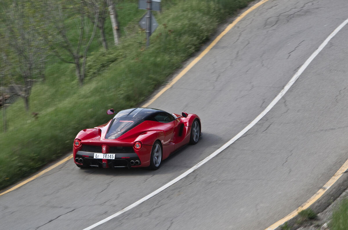 Ferrari LaFerrari 2013-2015 Review (2021) | Autocar
