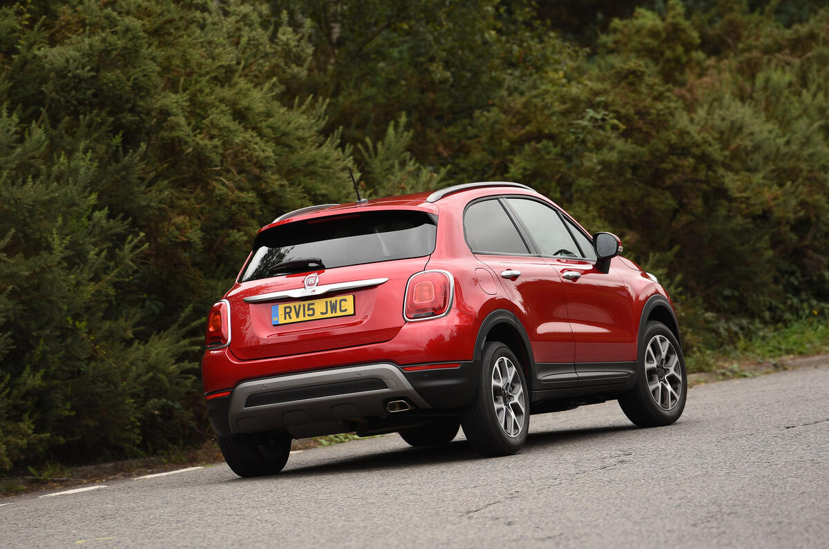 Fiat 500X Review (2022) | Autocar