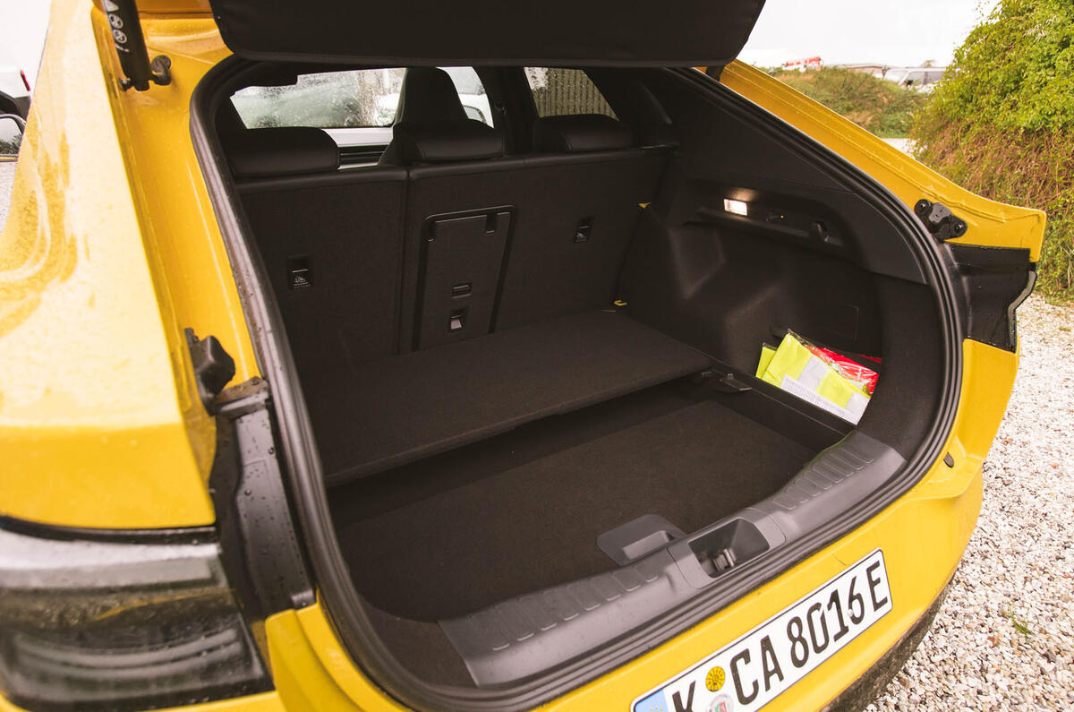 Ford Capri Review 2024, Price & Specs | Autocar