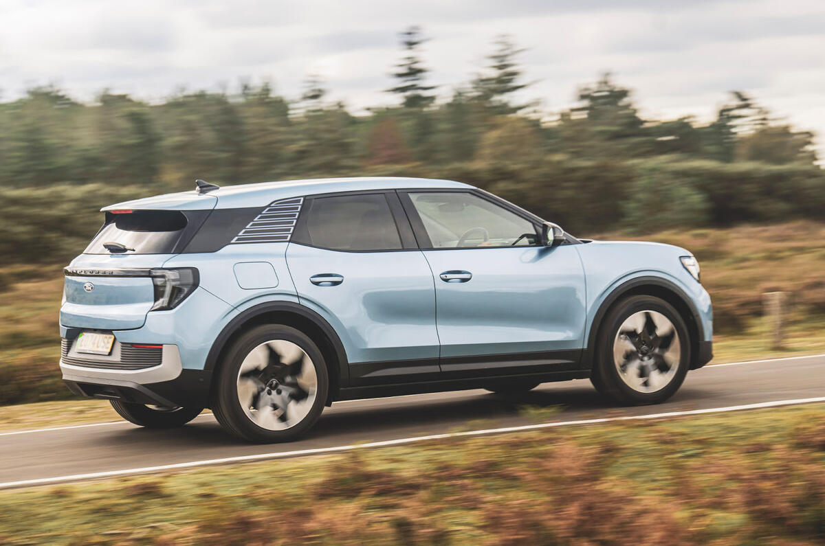 Ford Explorer Review 2025, Price & Specs | Autocar