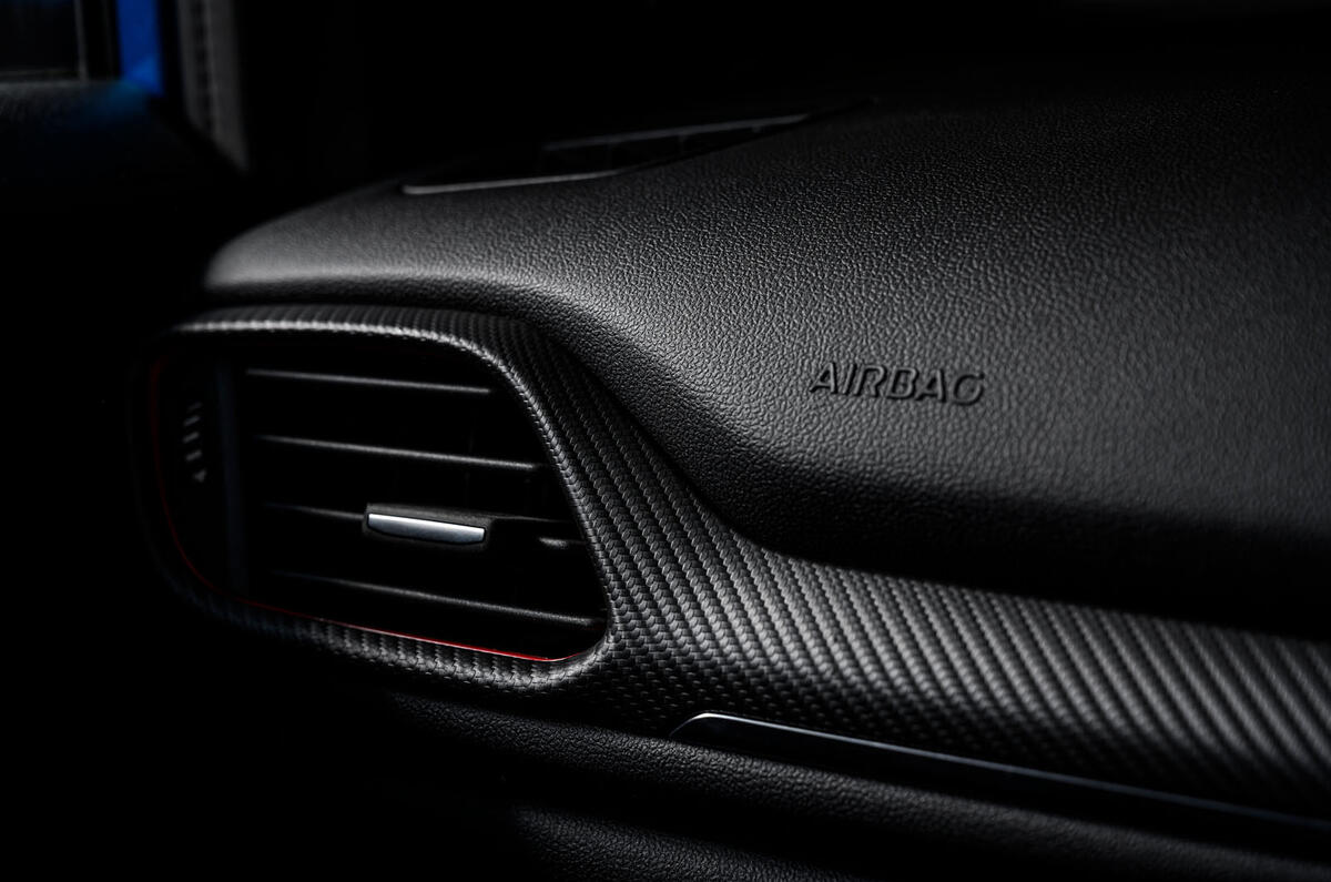 Ford Puma Review 2024, Price & Specs | Autocar