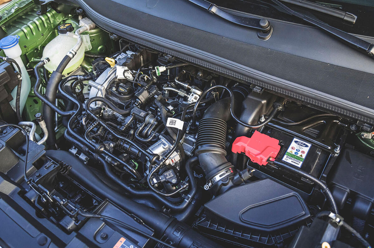 Ford Tourneo Courier Review 2024, Price & Specs | Autocar