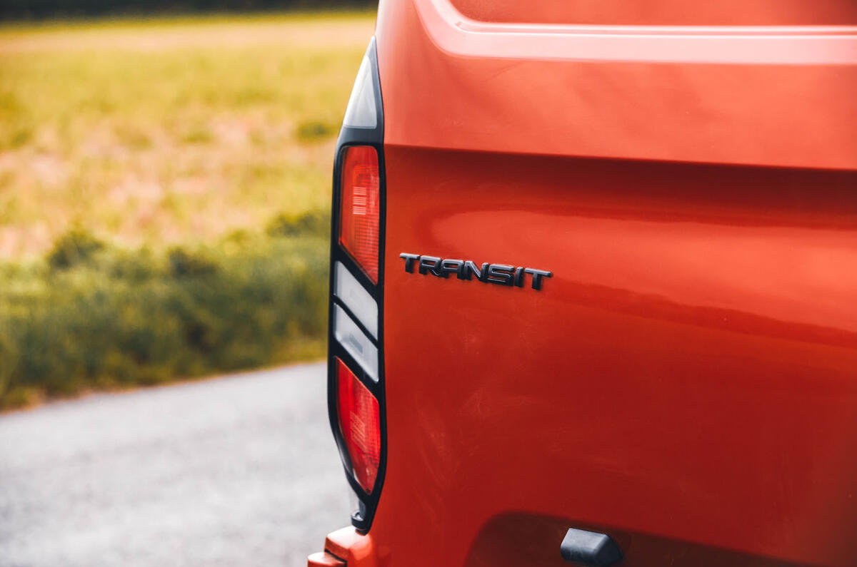 Ford Transit Custom Review 2025, Price & Specs | Autocar