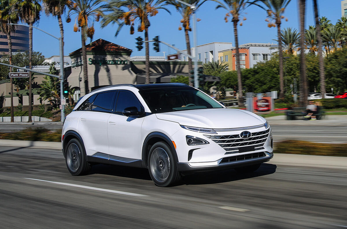 Hyundai Nexo hydrogen fuel cell-powered SUV revealed at CES | Autocar