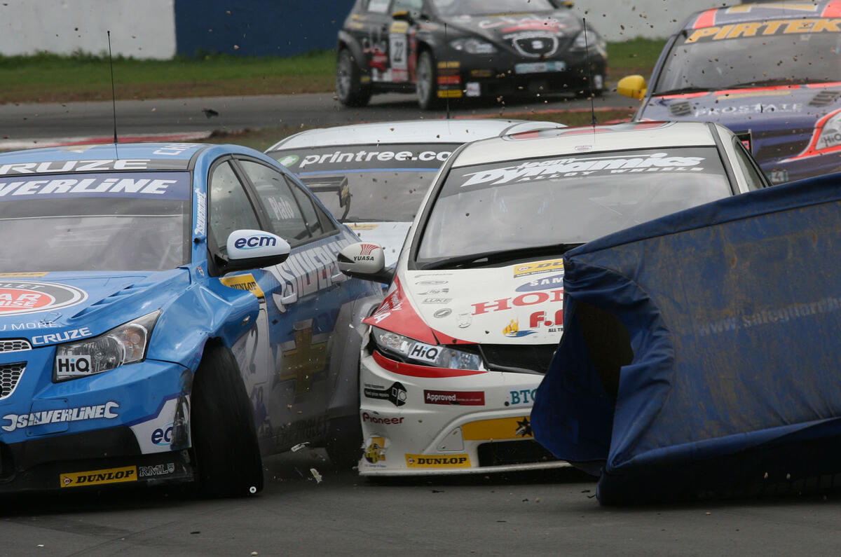 BTCC 2016: Neal vs Plato - the final showdown | Autocar