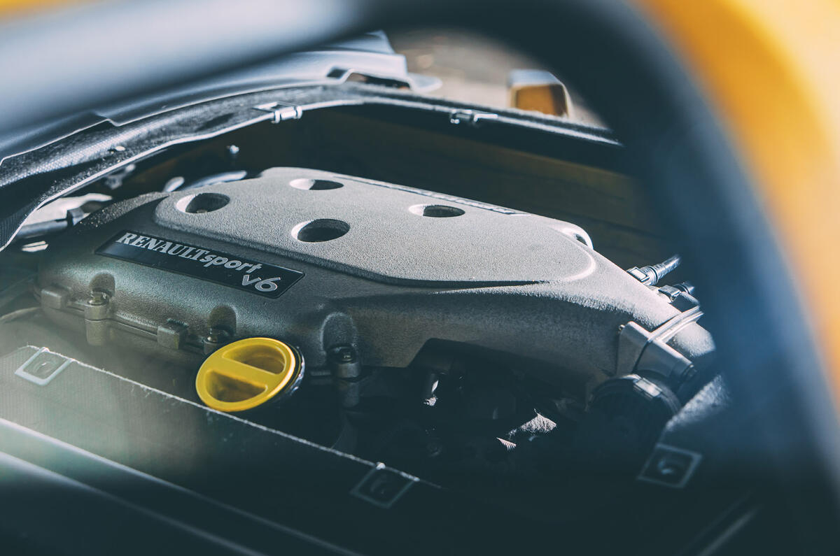 Middle management: Revisiting the Renault Clio V6 | Autocar