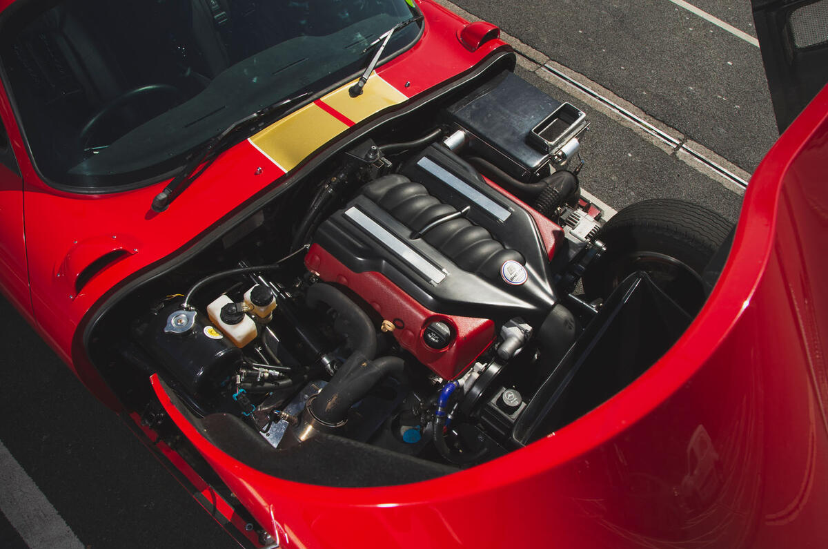 185mph on the M1: Recreating Jack Sears' famous drive in an AC Cobra ...