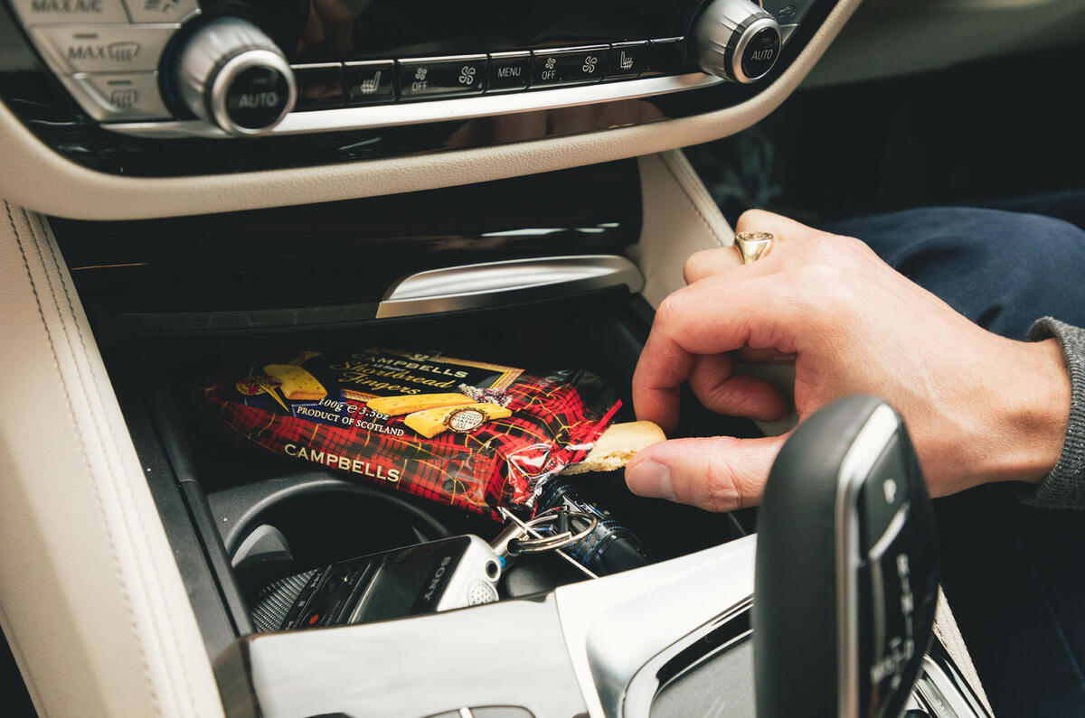 Festive road trip: Christmas hamper hunting in a BMW 520d Touring | Autocar