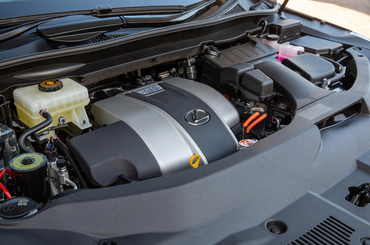 Lexus RX 450h L 2021 UK first drive | Autocar