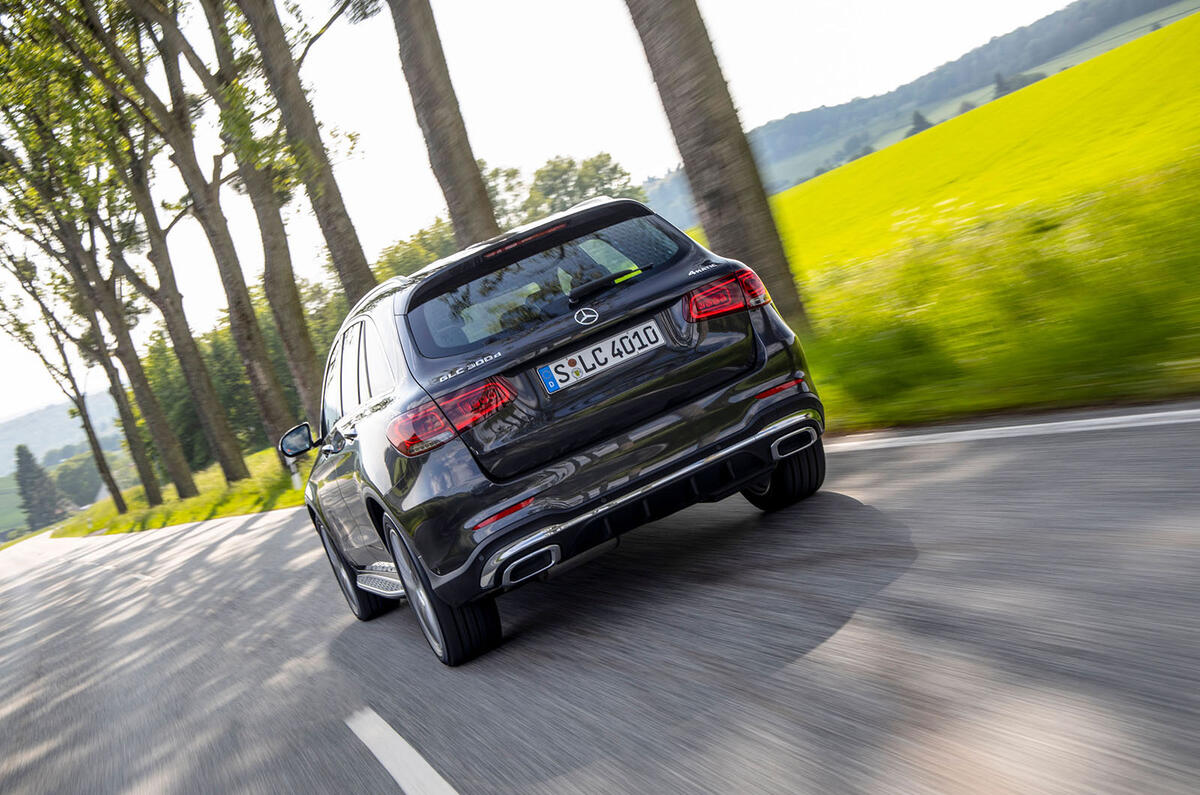 Mercedes-Benz GLC 300d 2019 first drive | Autocar