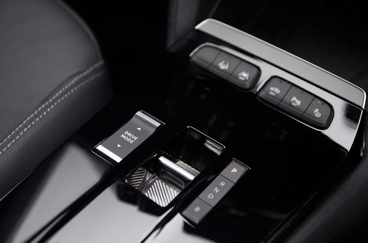 Vauxhall Mokka-e 2021 UK first drive | Autocar